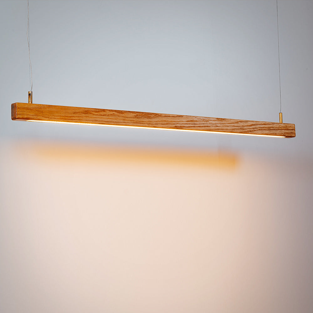 OAK LIGHT – Saga tlv